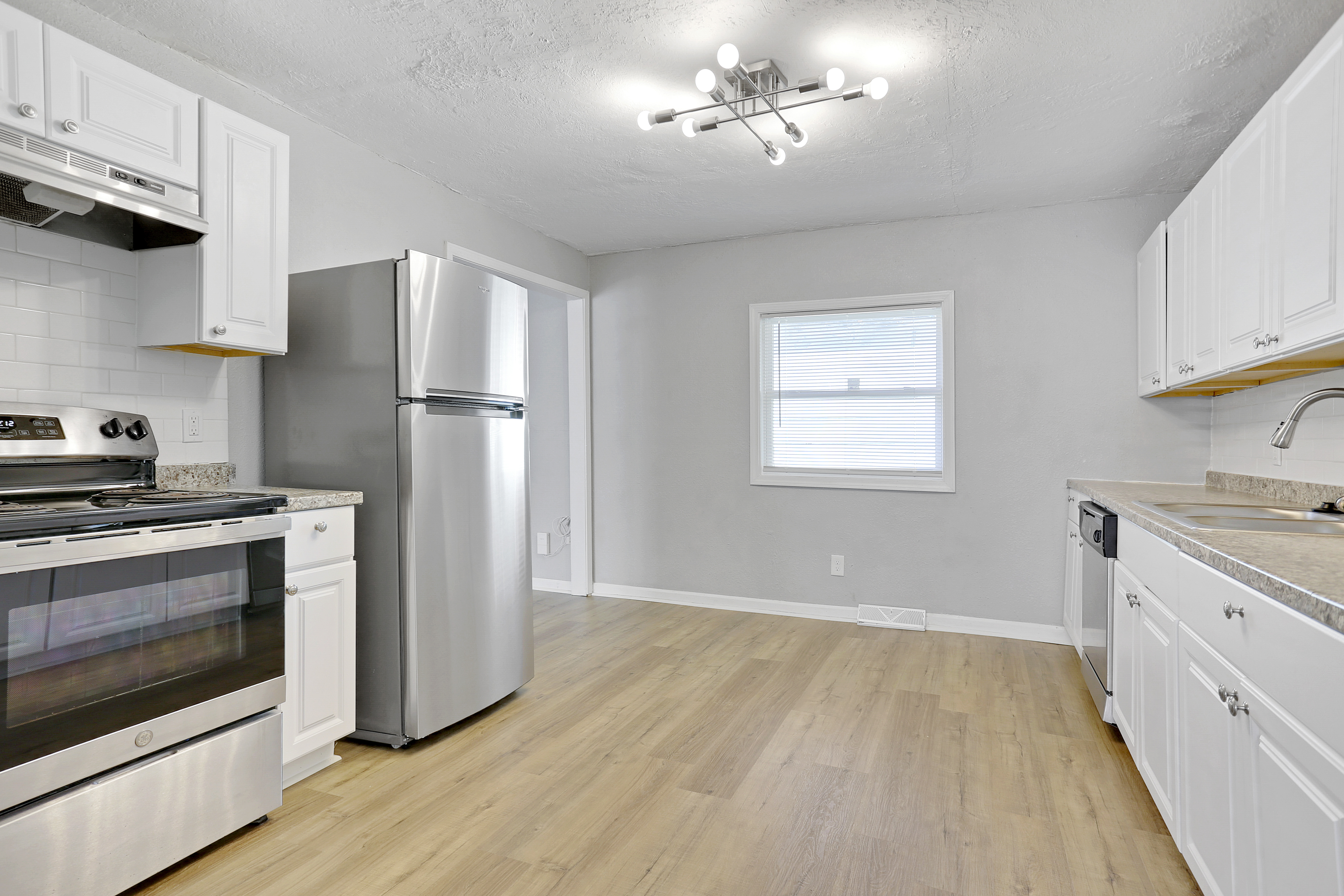 8319 WAYNE AVE KANSAS CITY MO 64131 | Bob.ai.
