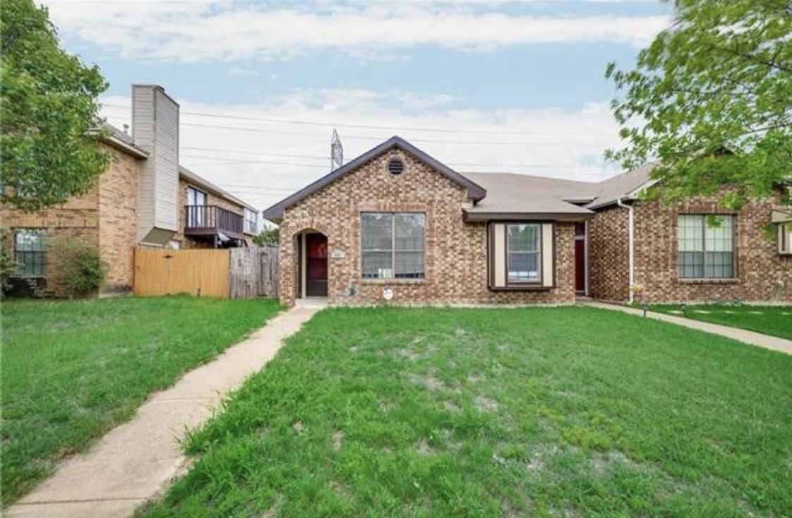 Single Family Home For Rent - 824 DESOTO DR, DESOTO, TX 75115 7 DESOTO ...