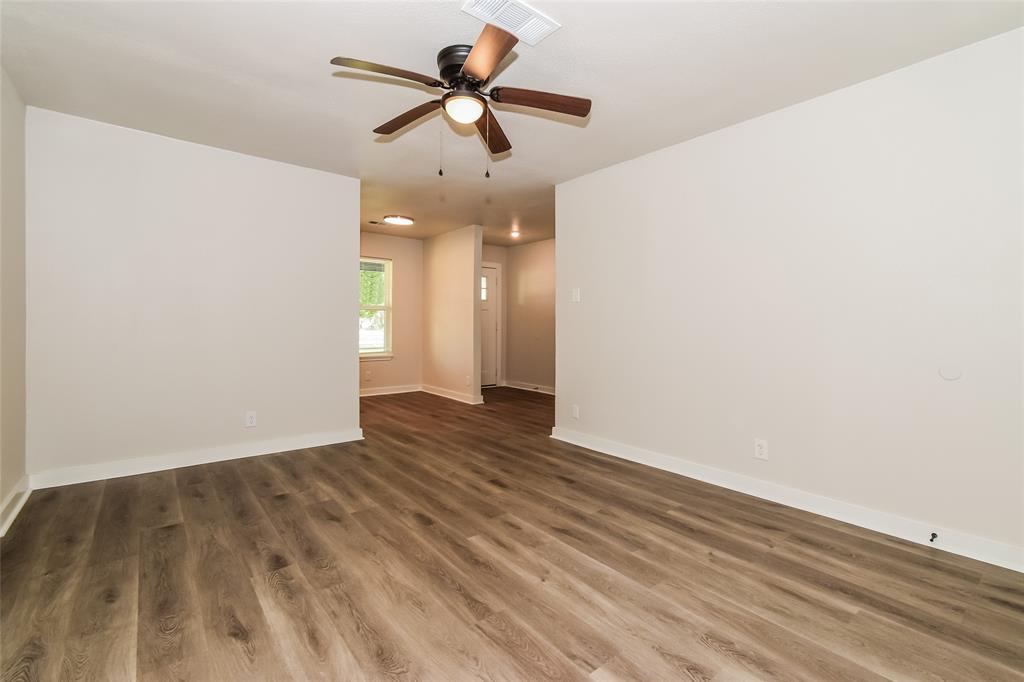 401 E Buffalo - 401 EAST BUFFALO STREET FORNEY TX 75126 | Bob.ai.